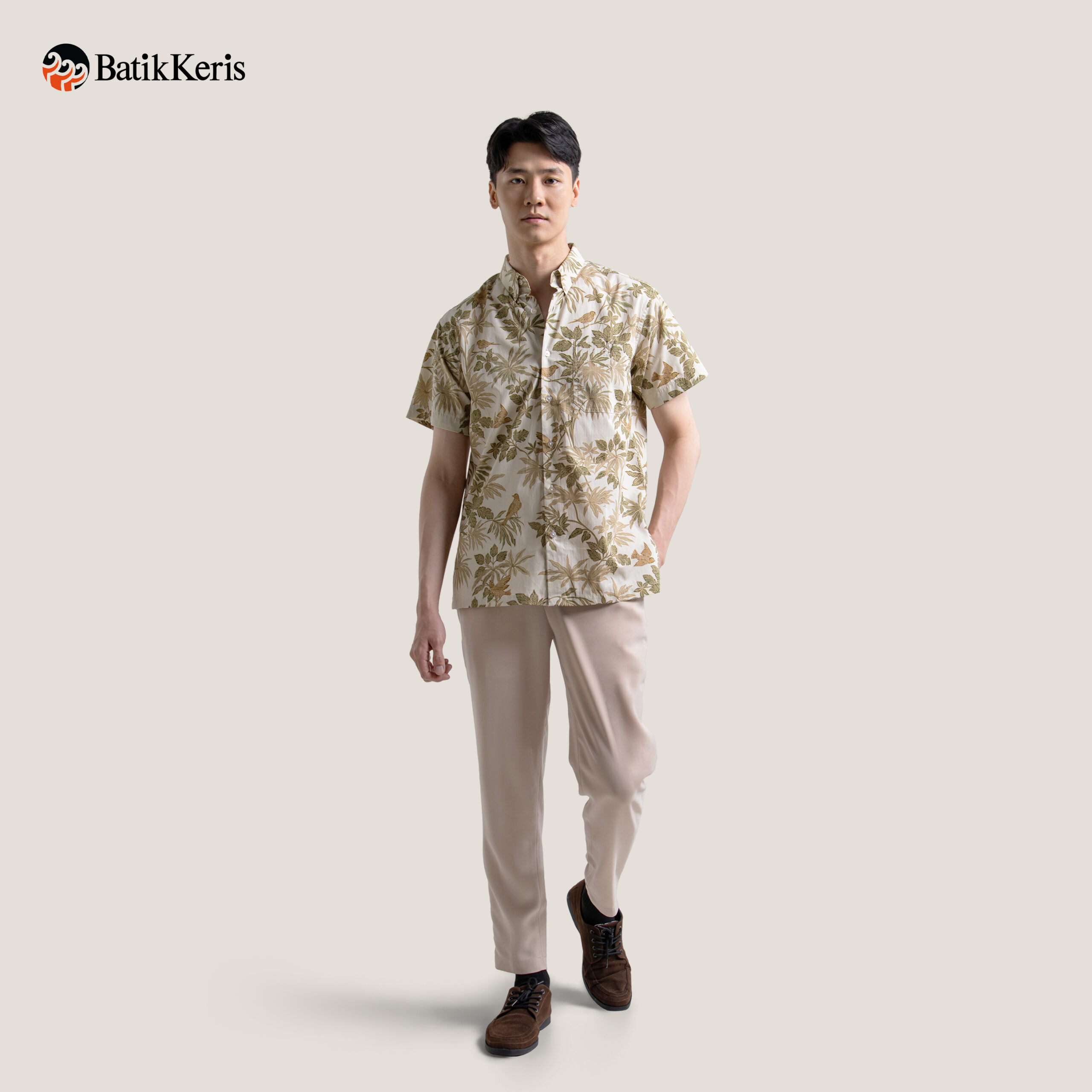 Kemeja Relaxed Fit Batik Lengan Pendek Motif Keris Satyam Vada - Batik Keris Online