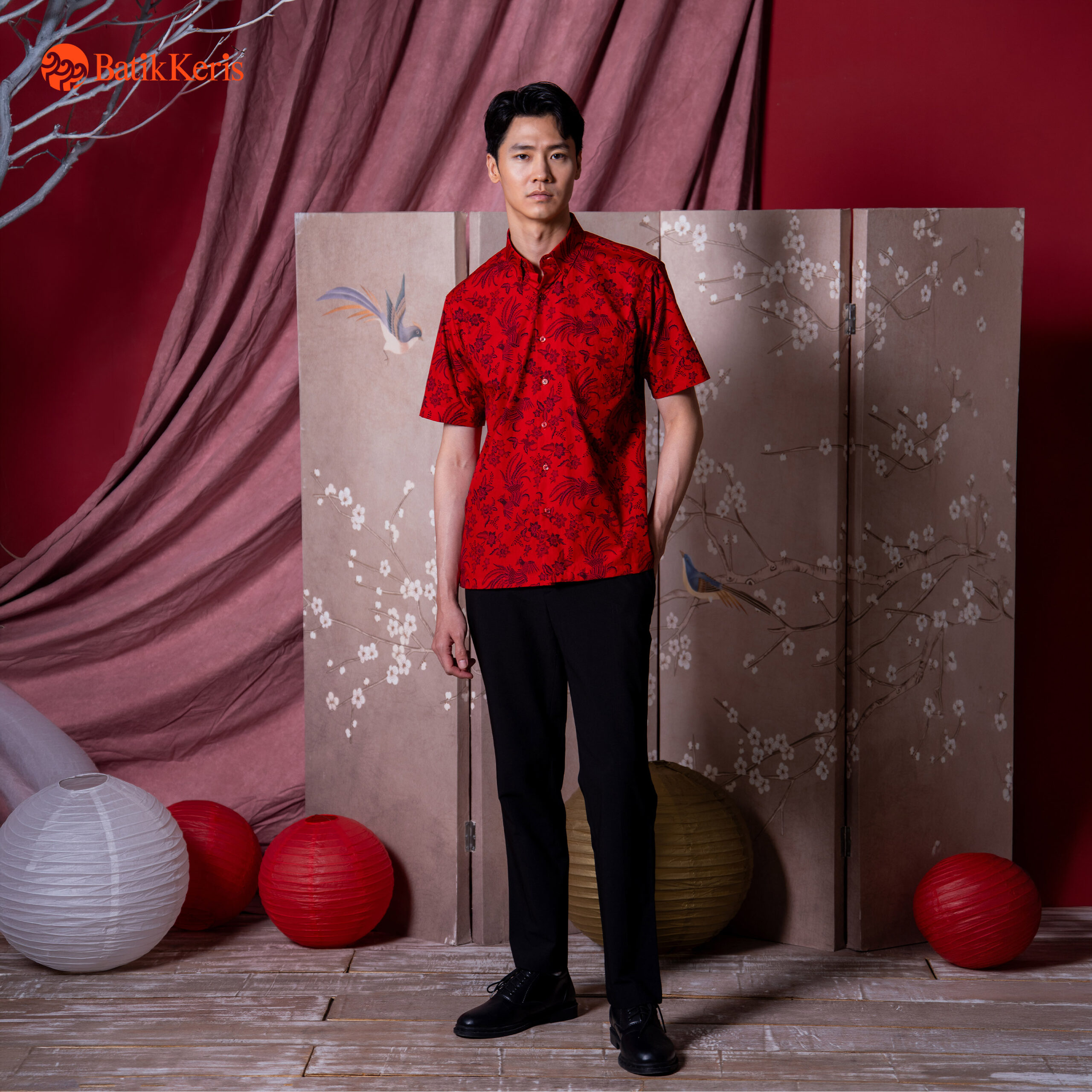 Kemeja Slimfit Batik Lengan Pendek Motif Keris Mangayubagya - Batik ...